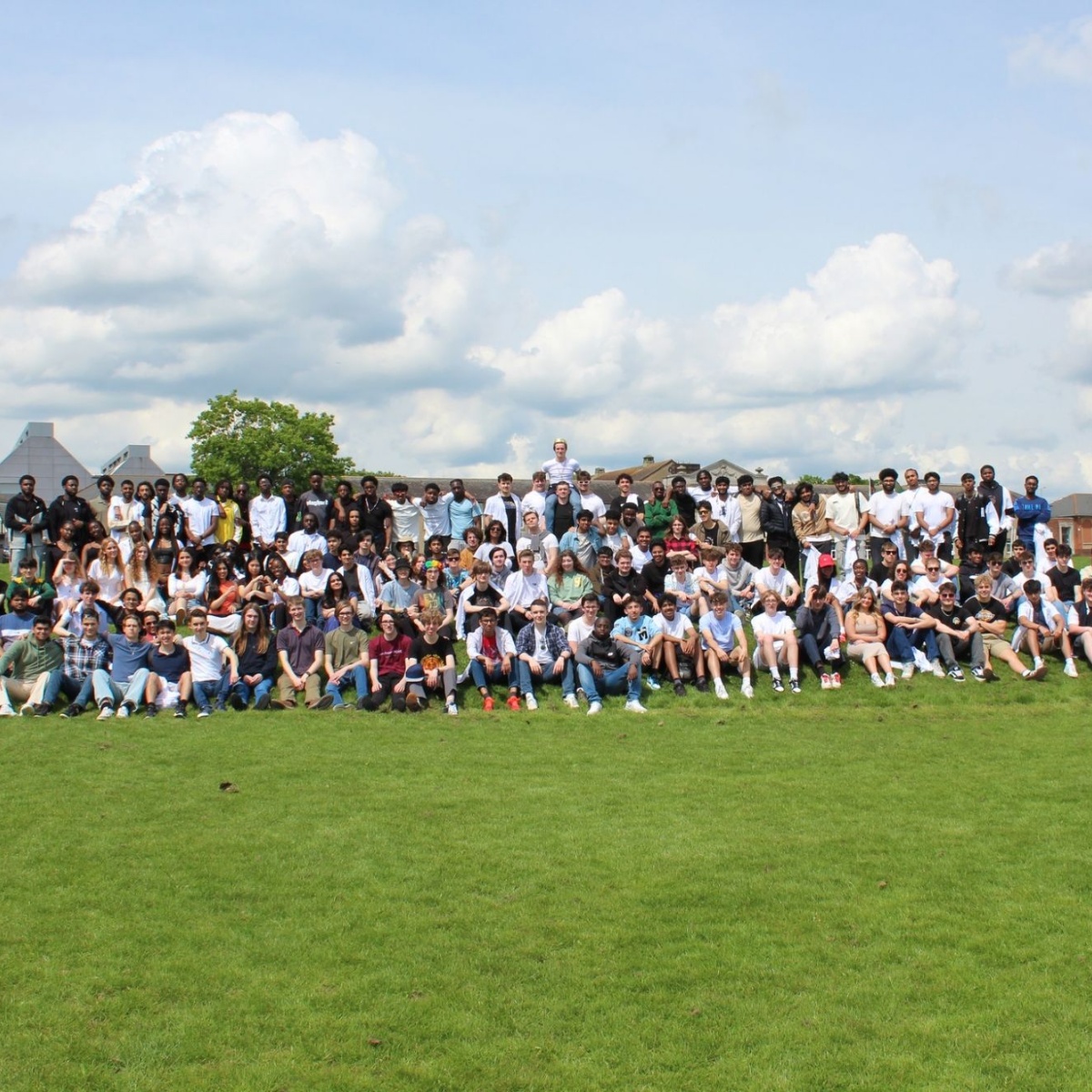 Westcliff High School for Boys - Farewell to our Upper Sixth leavers